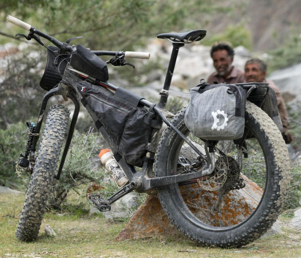 Old Man Mountain Racks: A Pack Rat Rider’s Honest Review – My Mountain Bike