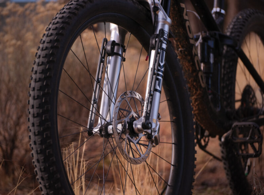 Old Man Mountain Racks: A Pack Rat Rider’s Honest Review – My Mountain Bike