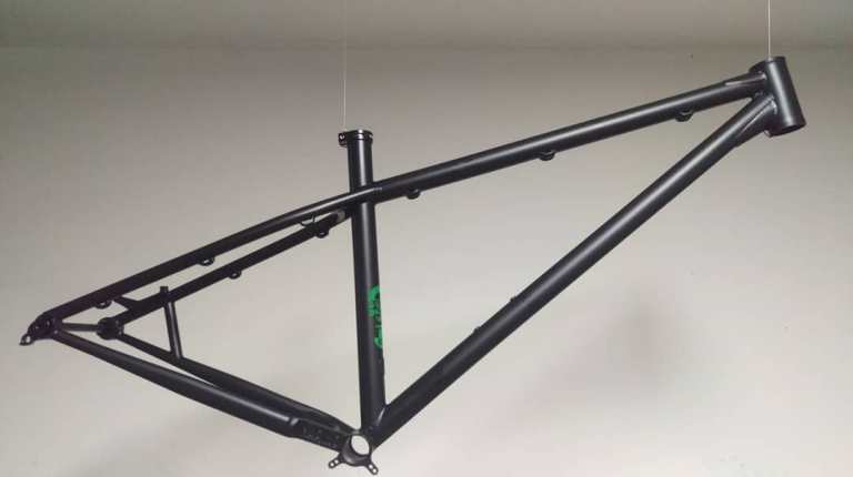 Best Mountain Bike Frame Material: Steel, Aluminum, Carbon, or Titanium ...